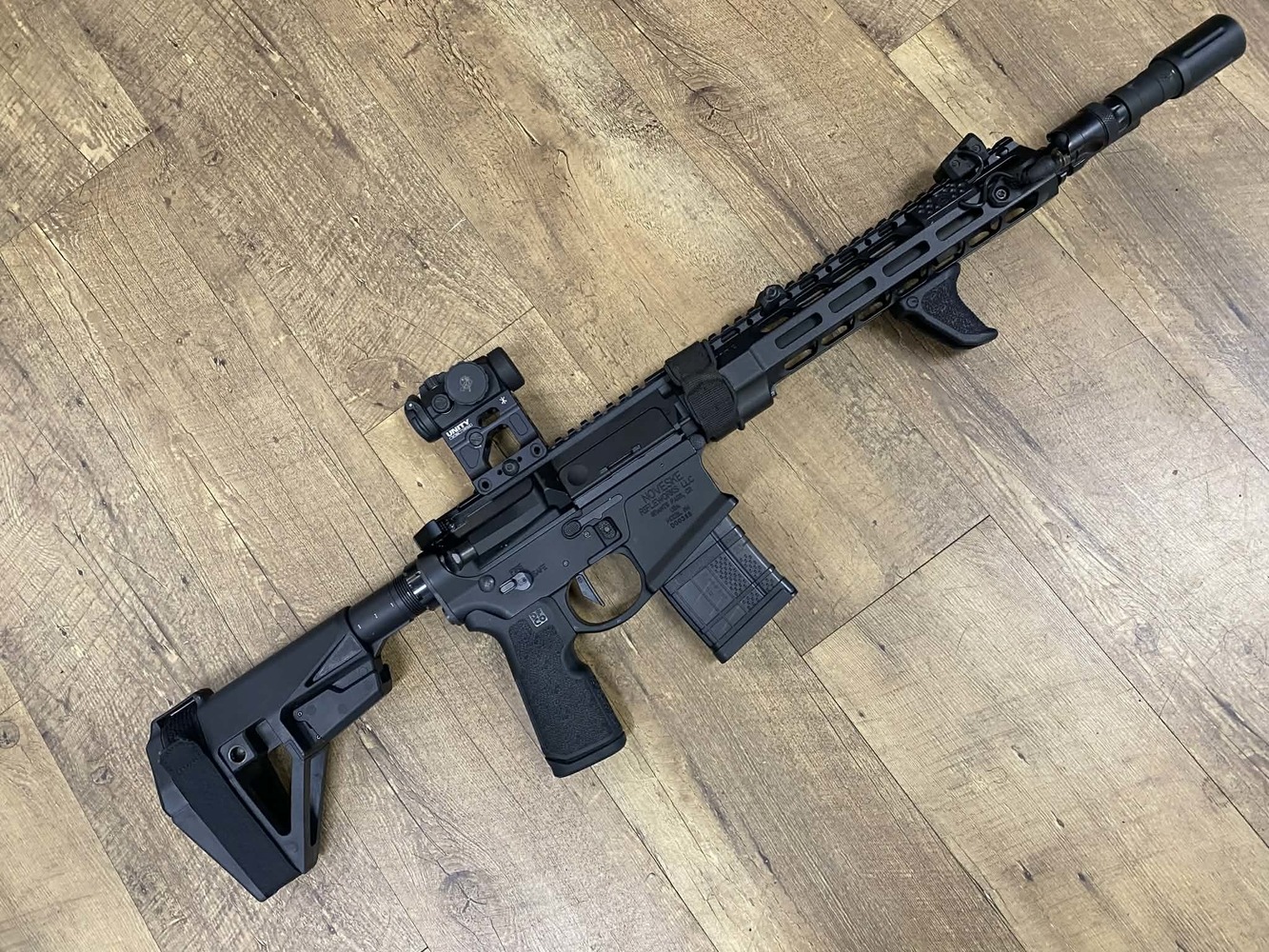 NOVESKE N4 ARP PISTOL AR-15 AR 223 WYLDE SILENCERCO AR UPPER AIMPOINT ...